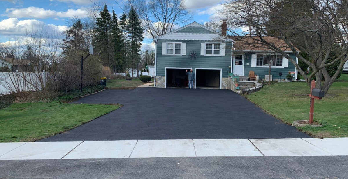Driveway Paving in Southwest CT | Cross Paving